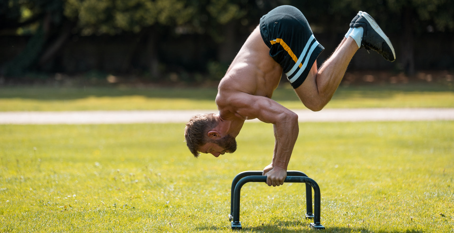 How to Do Calisthenics Anywhere - Gravity Fitness Equipment